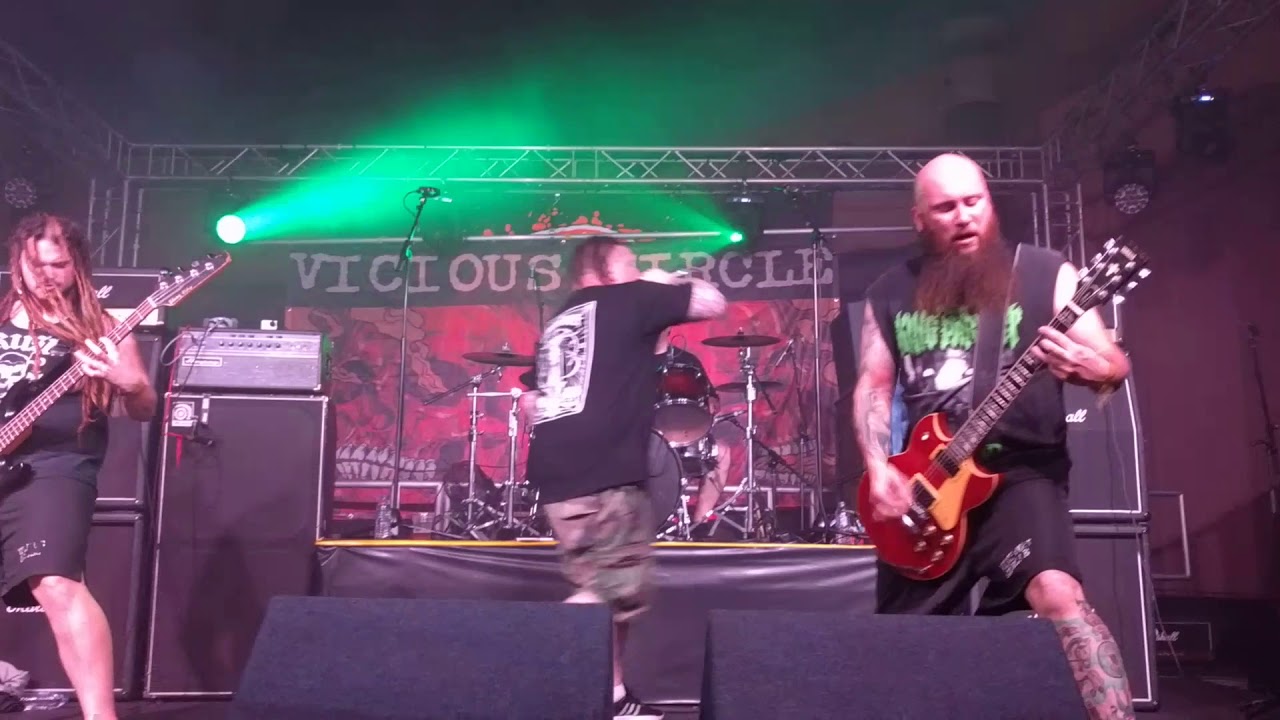 Vicious Circle "Born to Destroy" live 2018 - YouTube