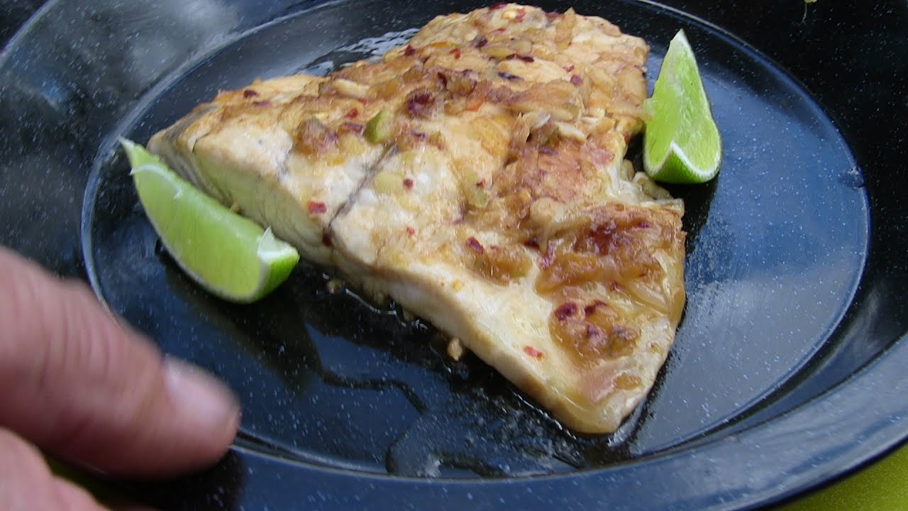 Roothy - Ginger Lime Steamed Fish - Roothy Bush Cooking - YouTube