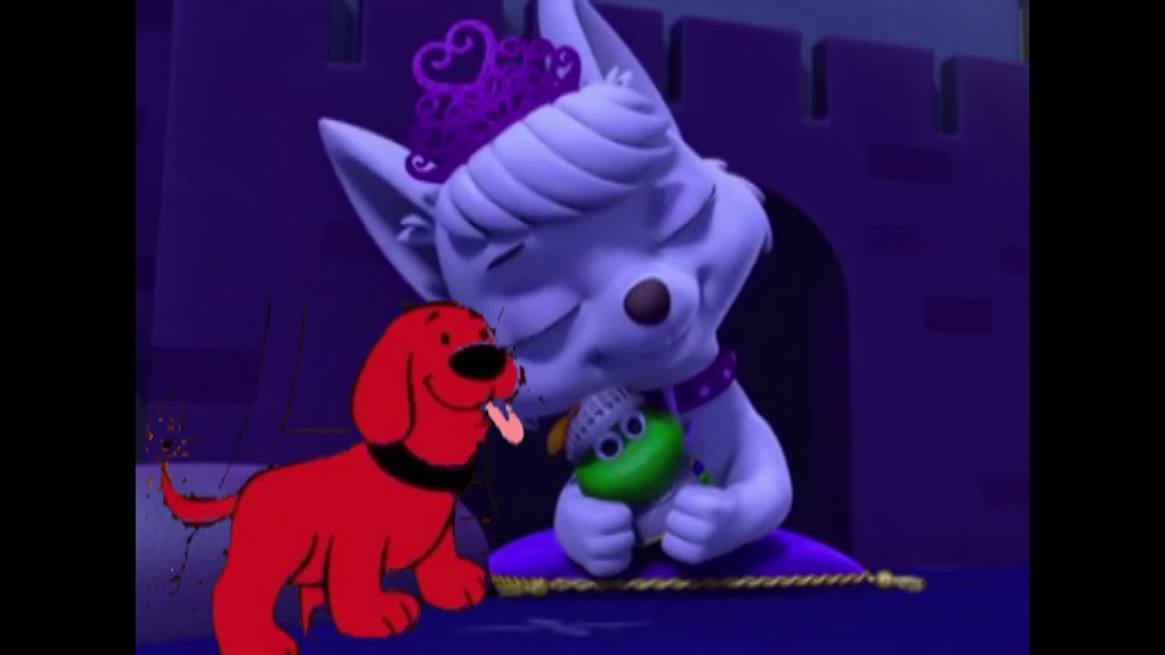 Clifford licking Sweetie - YouTube
