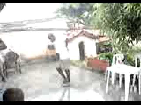 Negão dançando churrasco pelada