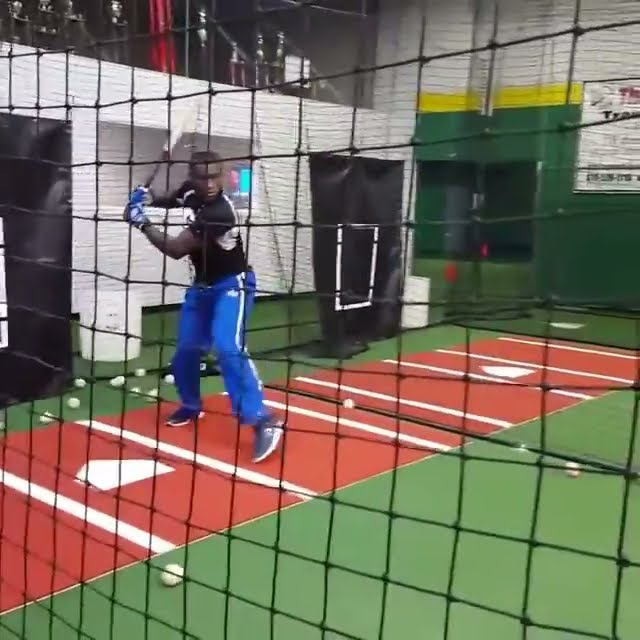 Jordan Scott - Yankees at The Batter's Box - YouTube