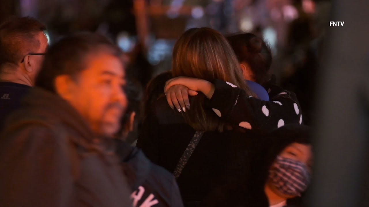 16 People Injured including a Child In a Heavy Fire in NYC - YouTube