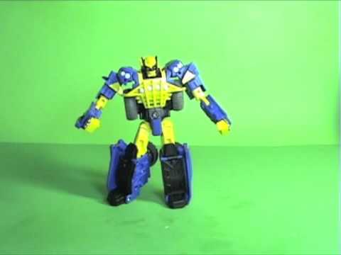Transformers Marvel Crossovers Wolverine - YouTube