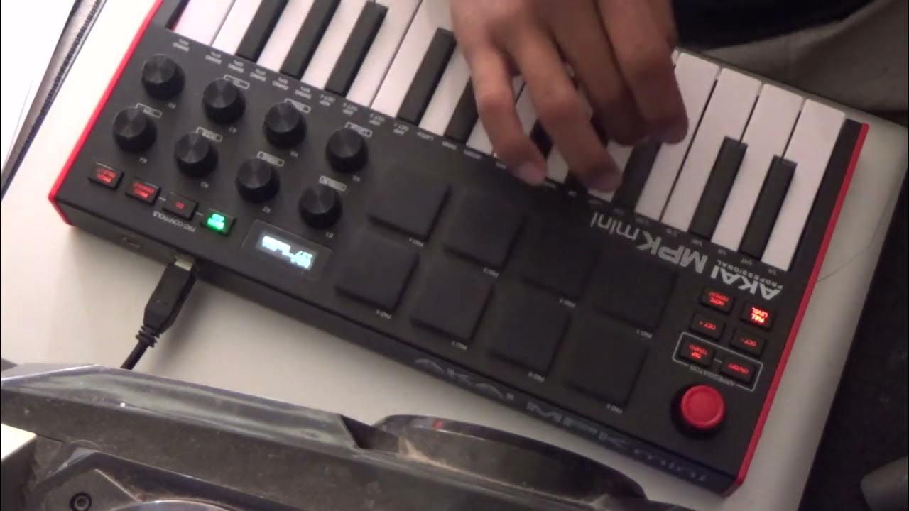 Akai Mpk Mini Beat Making - YouTube