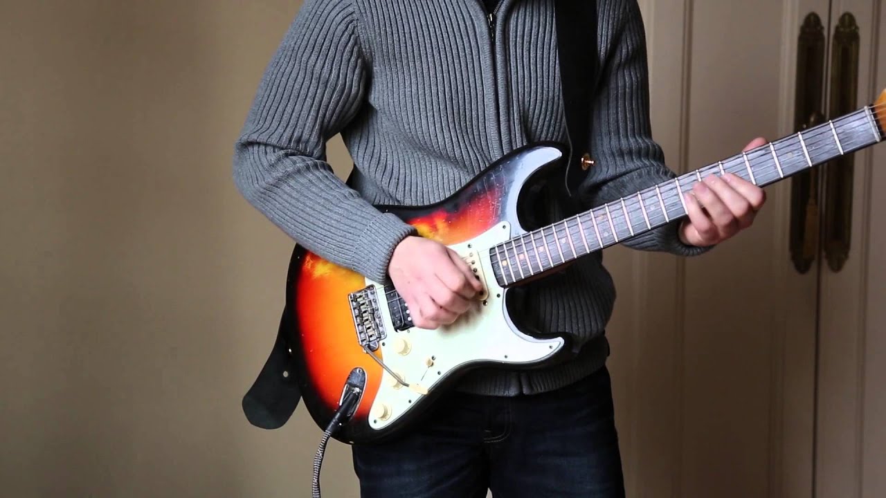 Klon Centaur Silver vs Gold Clean Boost - YouTube