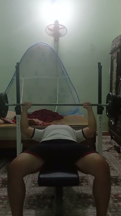 Ngày đẩy ngực. #gym #67kg - YouTube