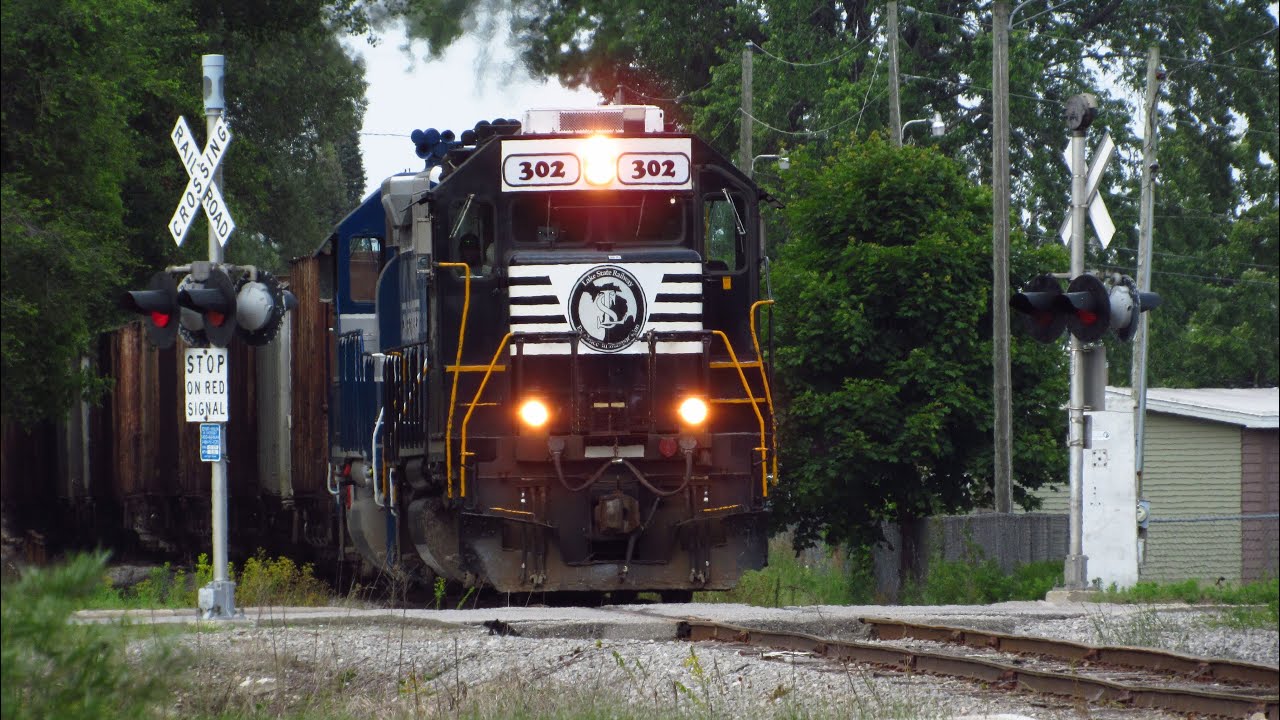 Lake State Railway Train 326 with LSRC 302 and LSRC 4325 - Alpena Mi - YouTube