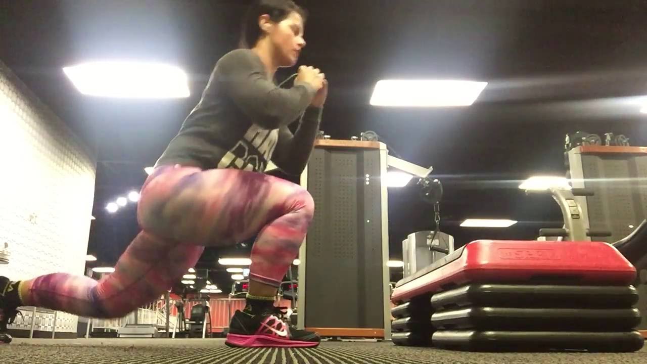 Aerobics Bench Step-Up Kickback into Reverse Lunge - YouTube