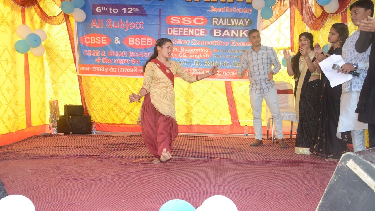 52 Gaj Ka Daman | Dance Video | Sarthak Classes - YouTube