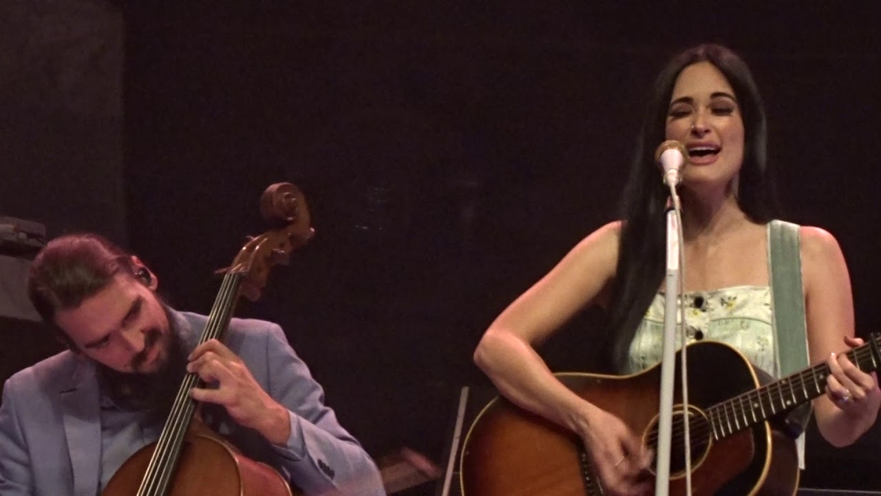 KACEY MUSGRAVES . Family is family . Het depot . Leuven - YouTube