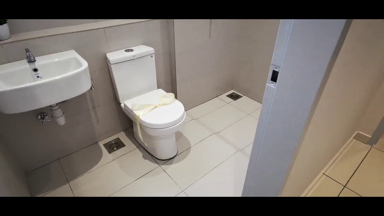 Crest @ Austin Show Room (Ruby 4) - YouTube