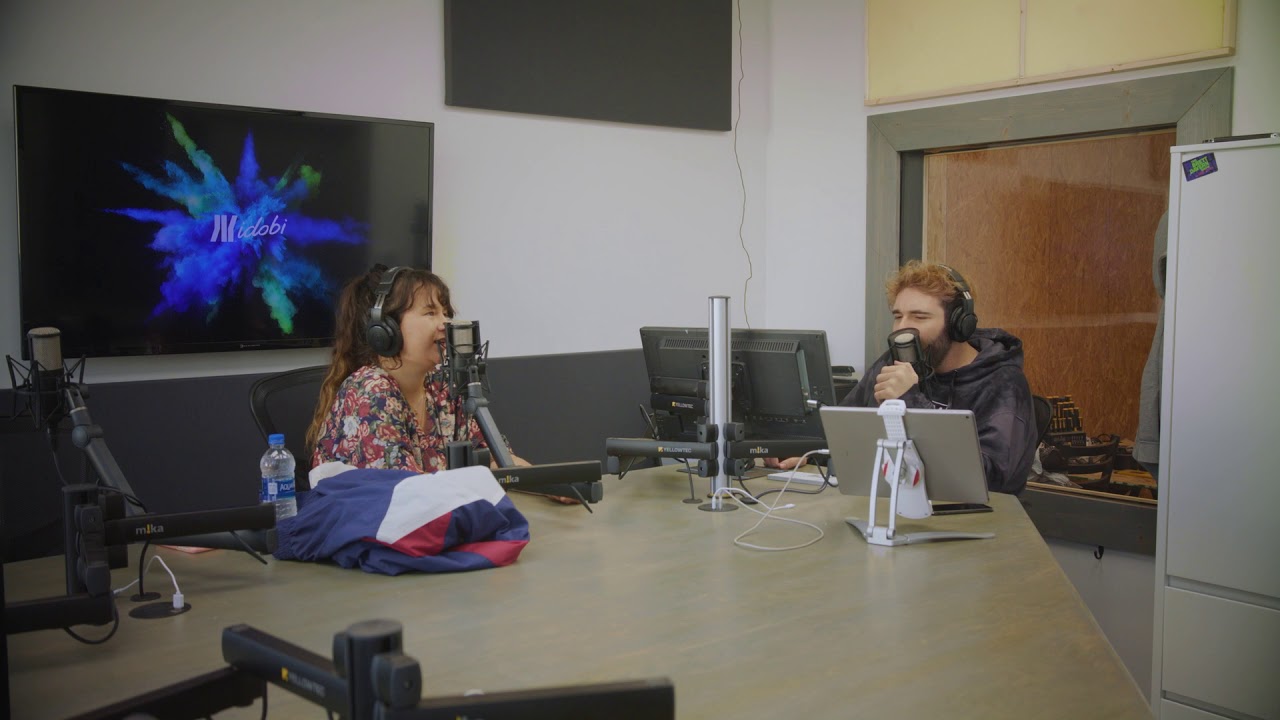 Mallrat Interview (featured on Gone Fishkin) - YouTube