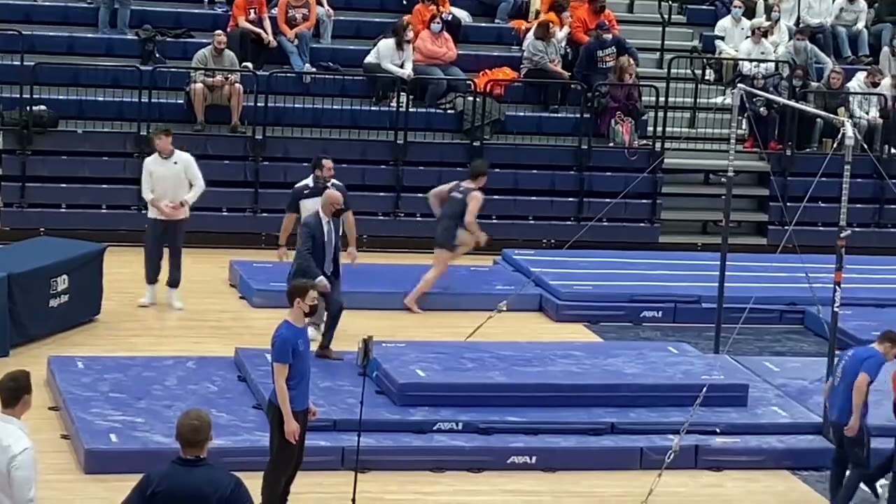 Michael Jaroh - Penn State against Illinois- 2022 - YouTube