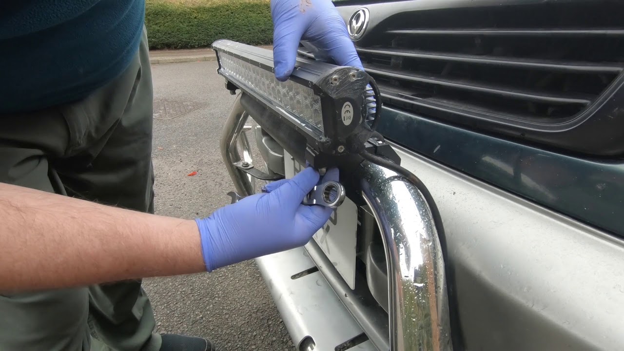 Fitting a lightbar to Mazda Bongo / Friendee / Ford Freda. - YouTube