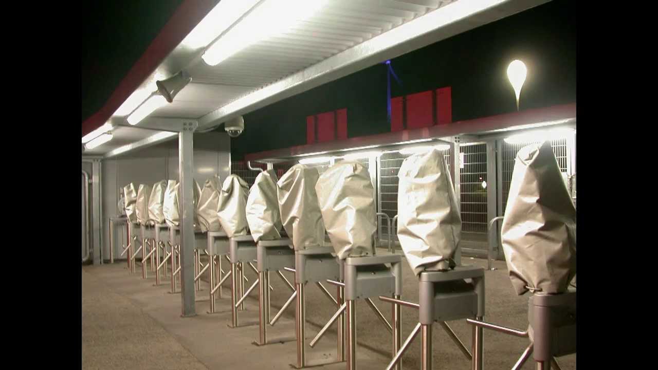 Beate Winter Fotografie: Allianz Arena - YouTube