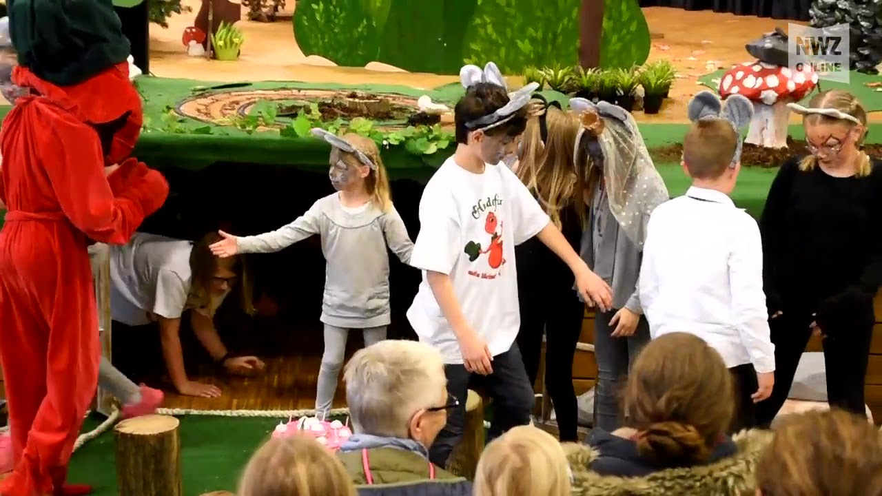 13. Huder Fantasie- und Märchentage - YouTube