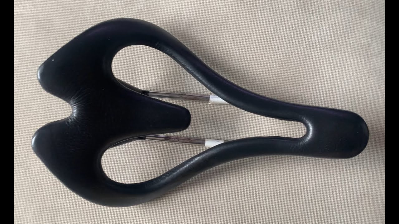 INFINITY E2 BIKE SEAT REVIEW - YouTube