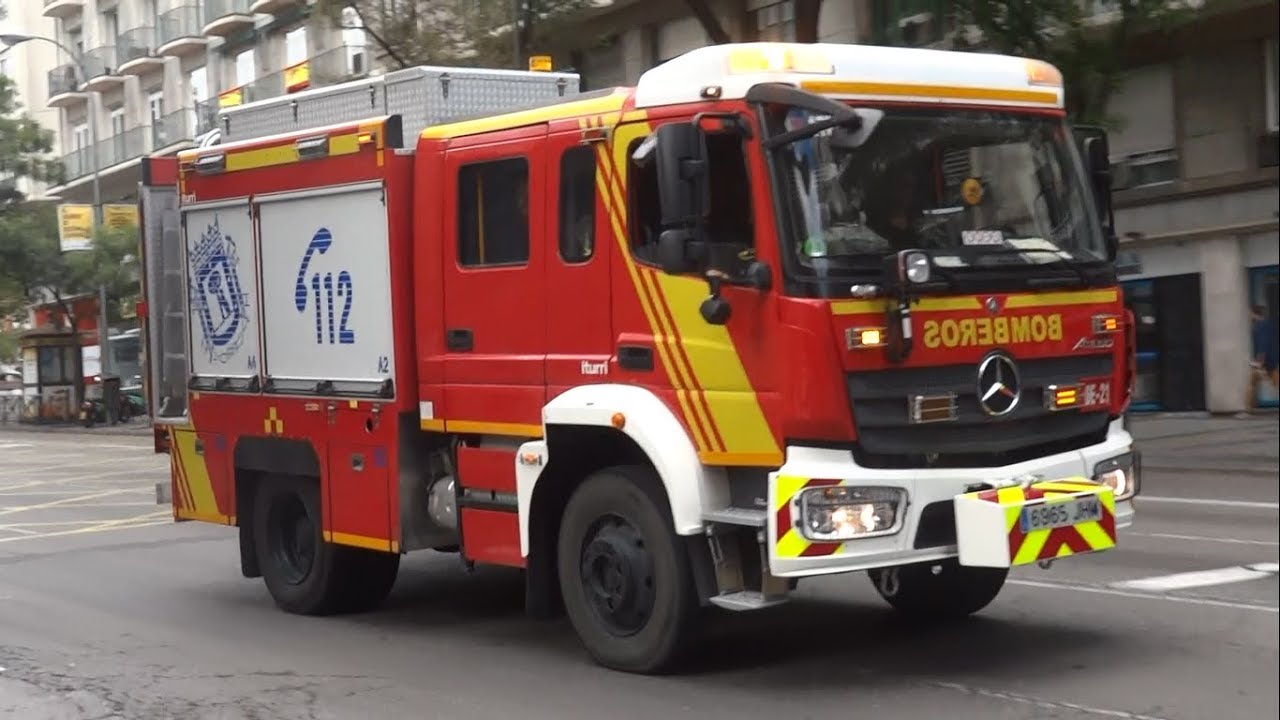 Bomberos Madrid DE-21 respondiendo / Madrid Fire Department DE-21 ...