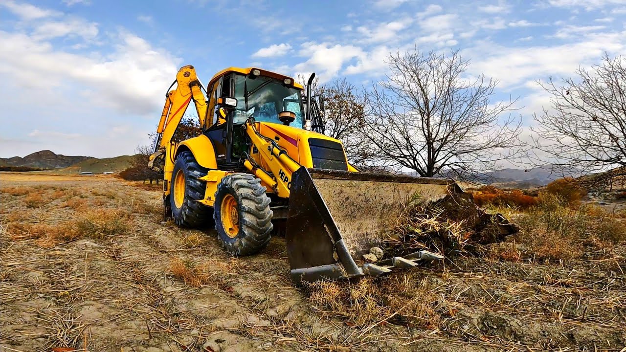 ⚠️Backhoe Driver Leveling Farm With Front Loader - YouTube