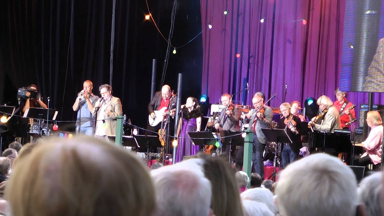 Benny Andersson Band Tommy Körberg - Fait Accompli 2011 (HD) - YouTube