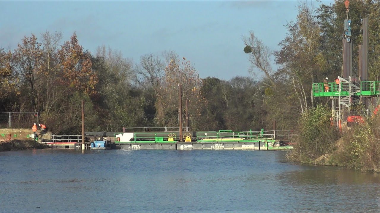 EPTB SEINE - GRANDS LACS - YouTube