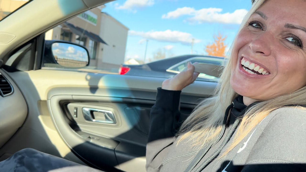 Guess What Amy Needs?!?? (TheBellLife) - YouTube