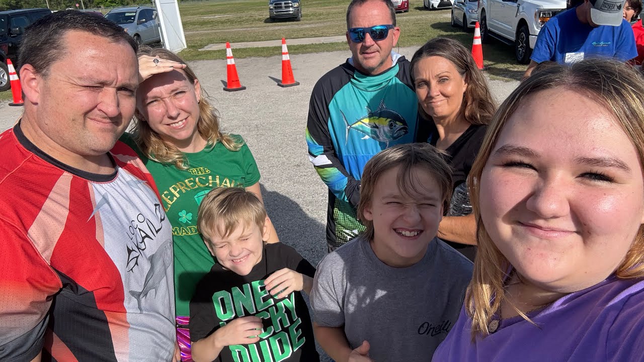 Firefighters Fair having fun with family - YouTube