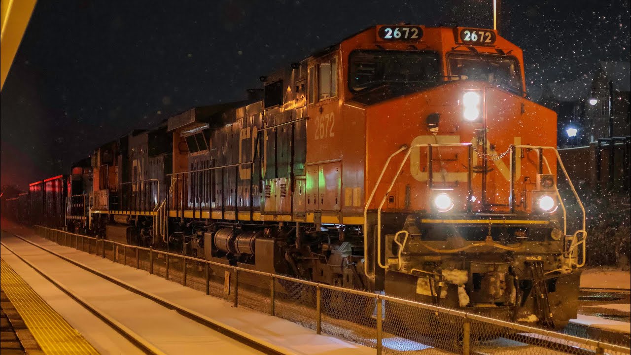 [DESX SW1200 7731 Switcher unit!] CN Train A434 Eastbound at Mount ...