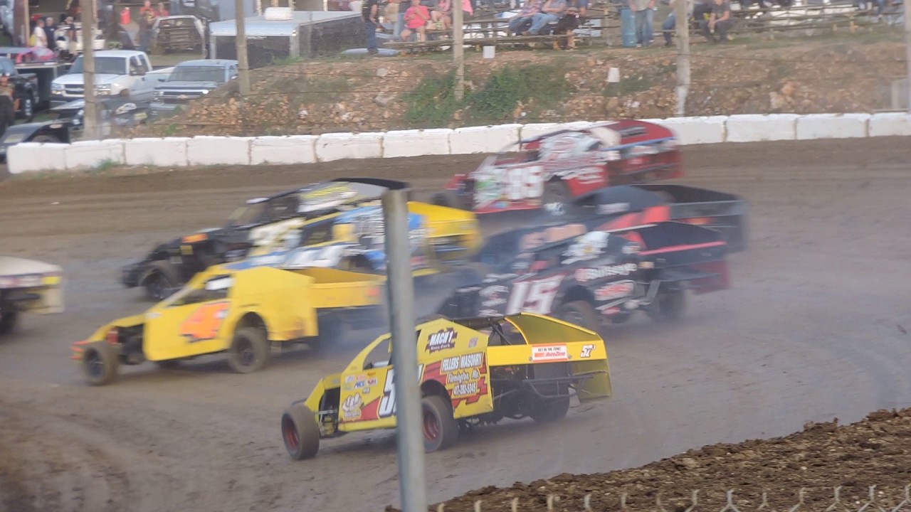 Bob Kerbs Heat Race Springfield Raceway 10-29-16 - YouTube