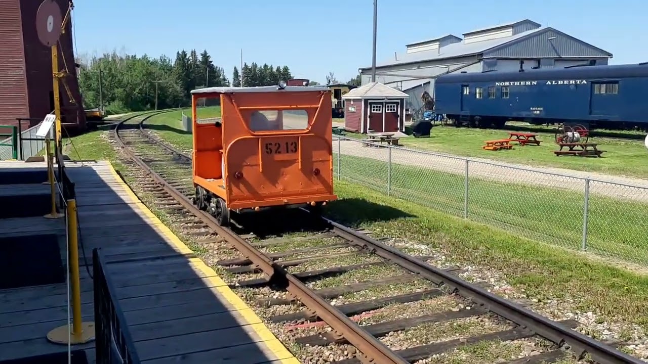 Railway speeder car at Alberta Railway Museum, Edmonton, Alberta - YouTube