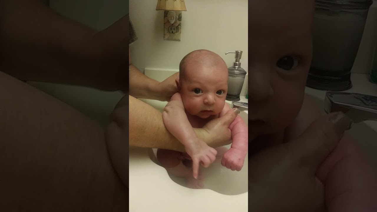 Dylans first bath at home - YouTube