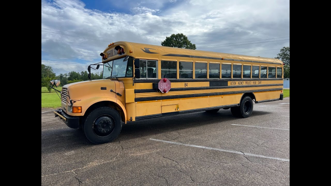 1995 International 3800 65 Passenger Blue Bird School Bus VN7152 Lot ...