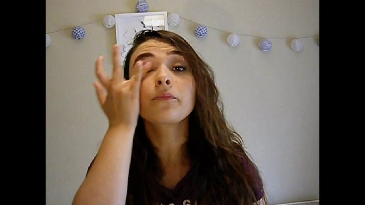 The Vampire Diaries Makeup - Elena Gilbert - YouTube