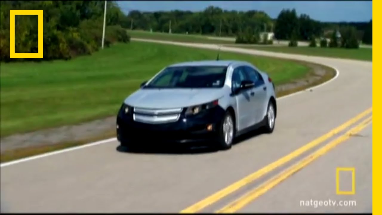 Electric Car in the Making | National Geographic - YouTube