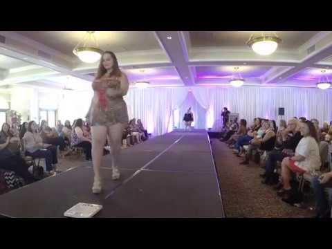 Curvy Girl Fashion Show LIVE Runway 2017 #fatandfree - YouTube