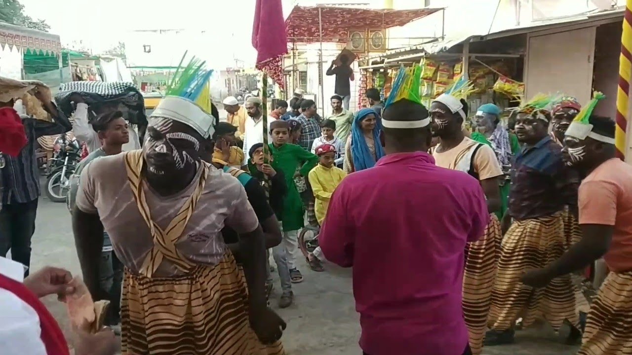 sidi badshah ne dikhaya khel | hazrat ma mai sarowar ma (ra) ke sandal ...