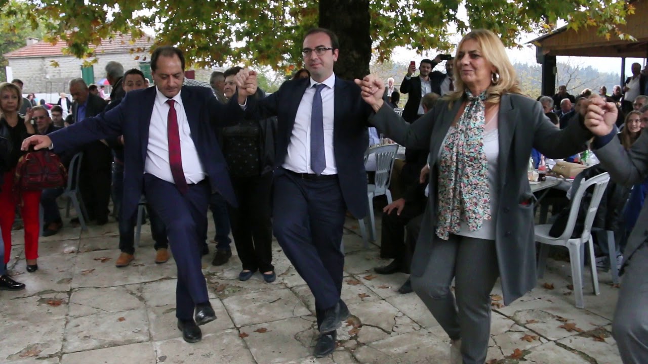 Ο Χορός του Σπίρτζη στη Καστανιά Άρτας - YouTube