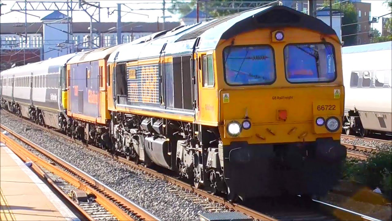 The Final Class 442 Scrap Move Passing Through Harrow & Wealdstone - 29 ...