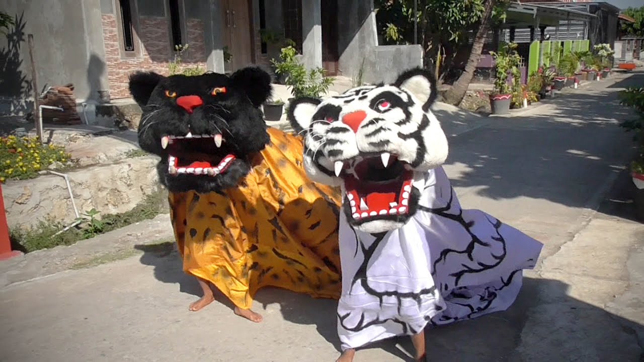Barongan Gundul Hitam Dan Putih Youtube
