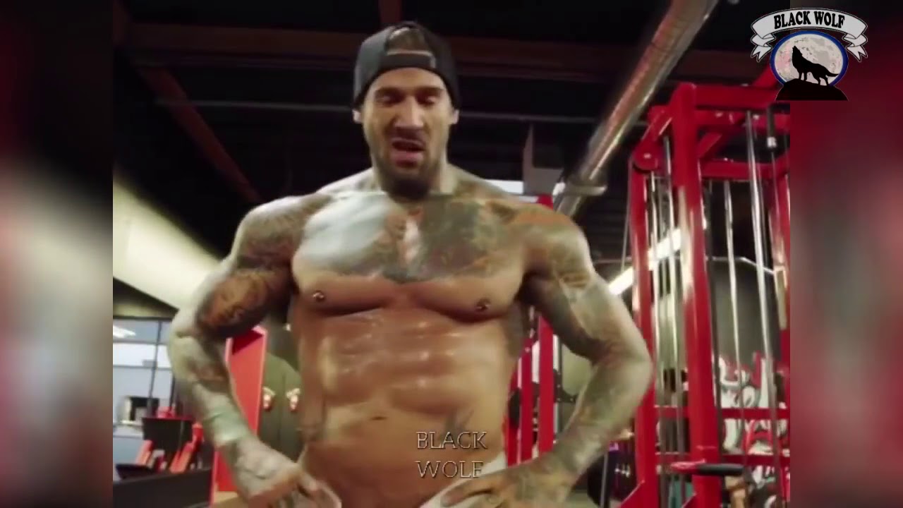 ELITE Fitness TRAINER of CELEBRITIES Michael Giovanni Rivera Tattooed ...