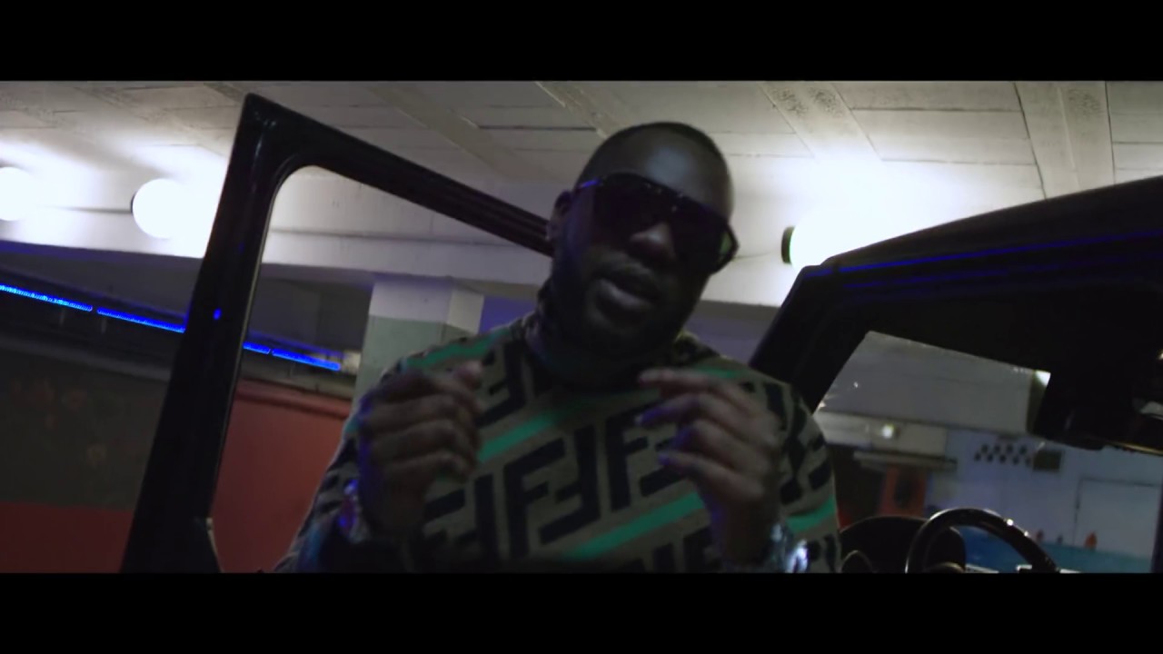 SOSSA - FF (clip officiel) - YouTube