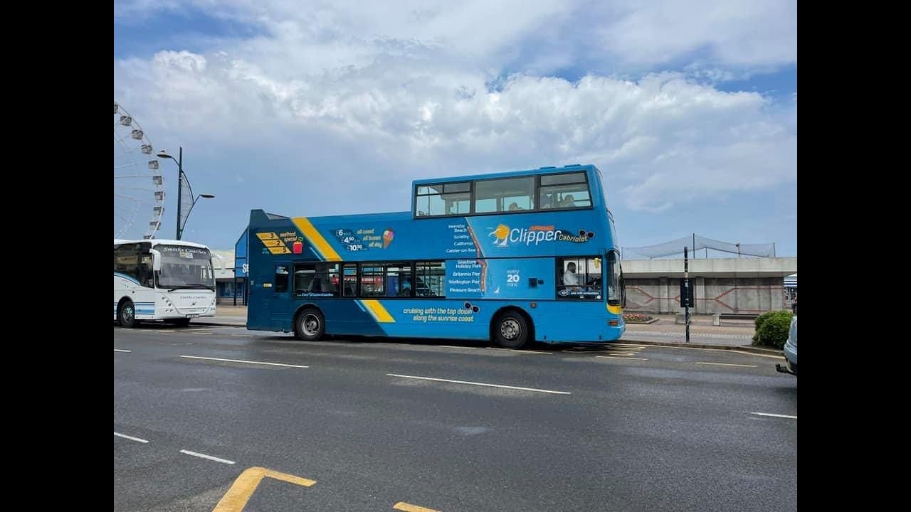 1C Clipper Bus - Hemsby Beach to Pleasure Beach (Full Route) - YouTube