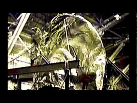 INSIDE AREA 51 - TOP SECRET UFO CRASH PARTS IMAGE LEAKED FEBRUARY 2012 ...