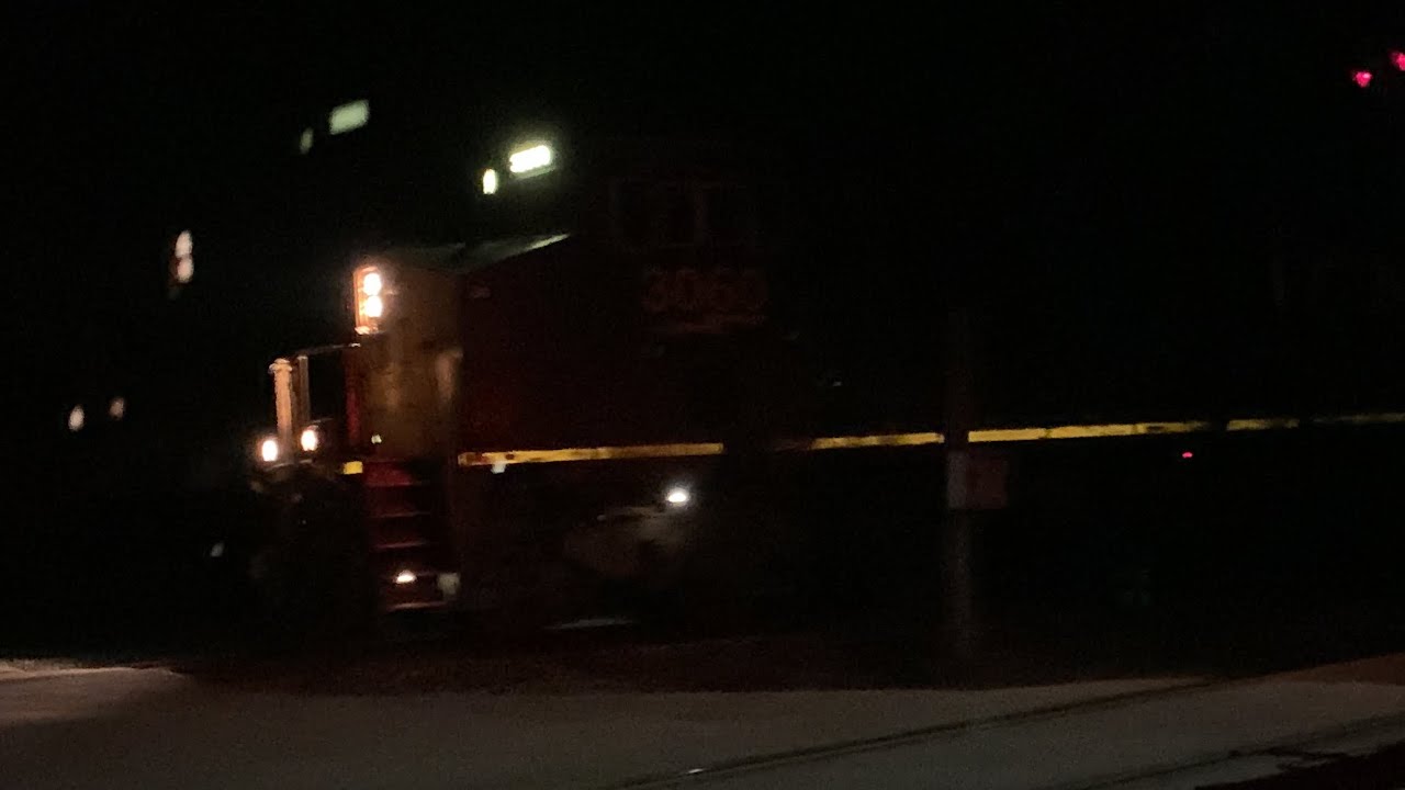 CSX M506-22 with 3060 Leading - YouTube