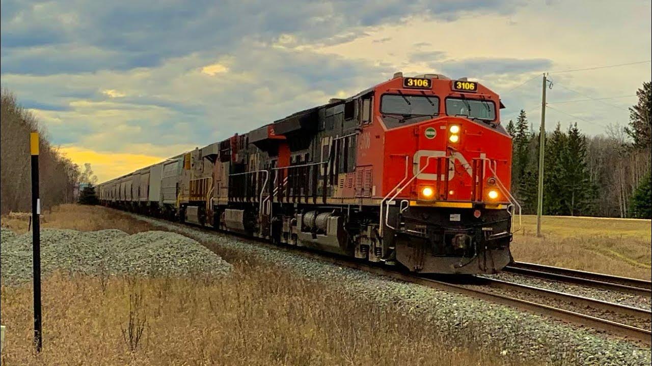 CN 3106 East leading CN G834 - Bickerdike, AB - YouTube