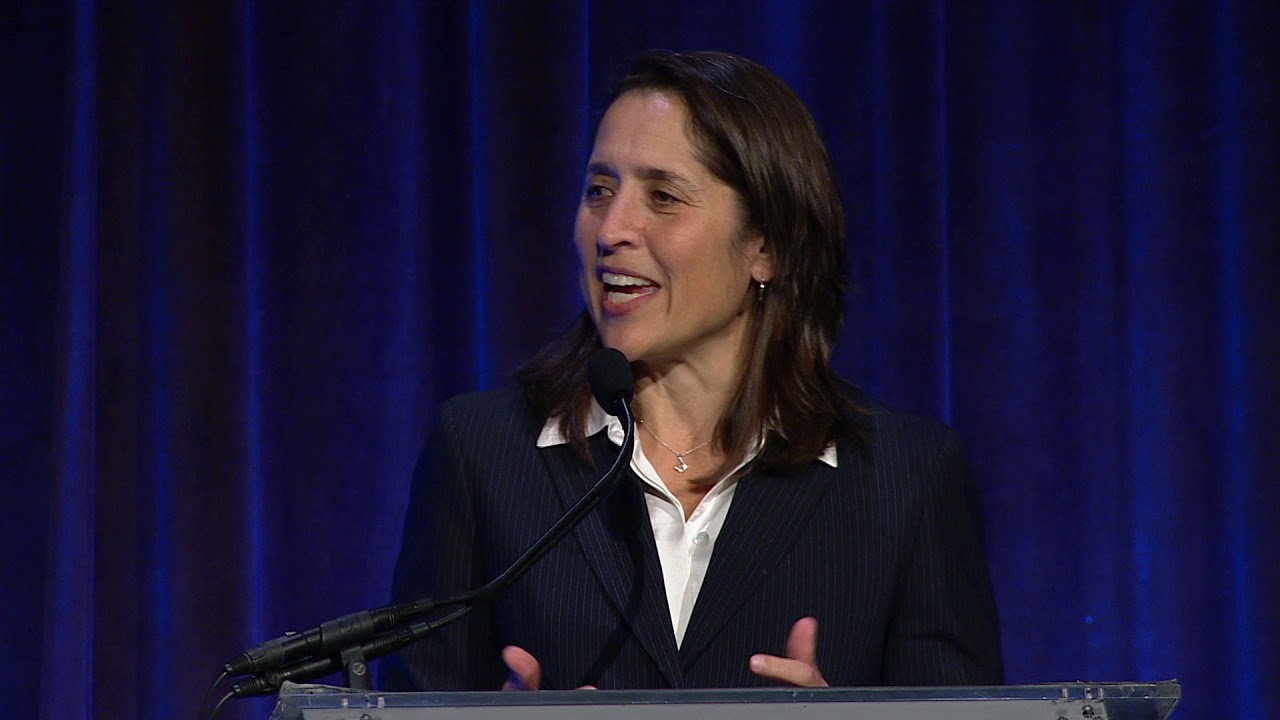 Stacey Friedman accepts the Jack Watters Corporate Leadership Award ...