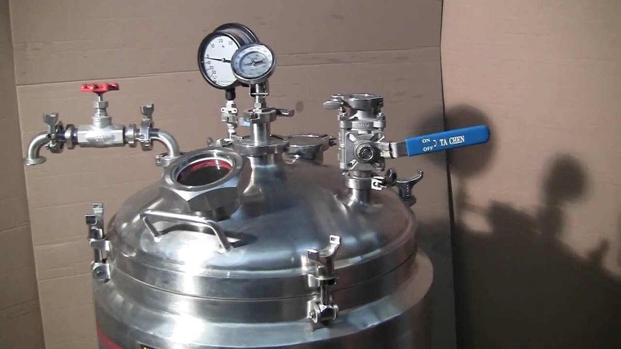 Scientific Props 100 Liter Open Top Reactor - YouTube