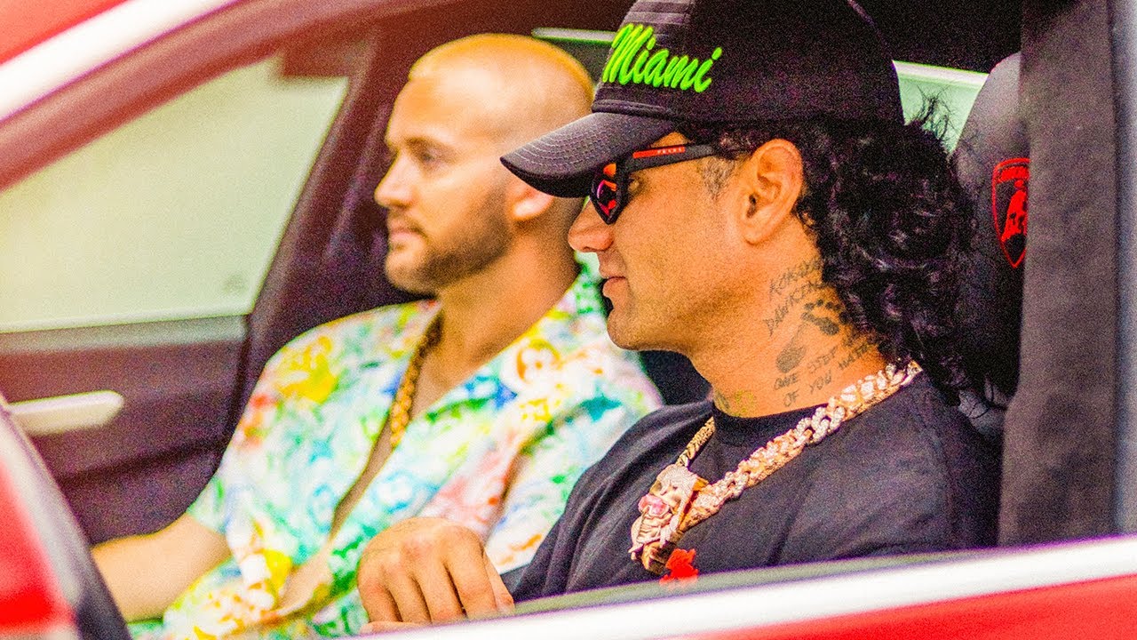 Robbie Tripp & Riff Raff (Jody HighRoller) - “Flamingo Freestyle ...