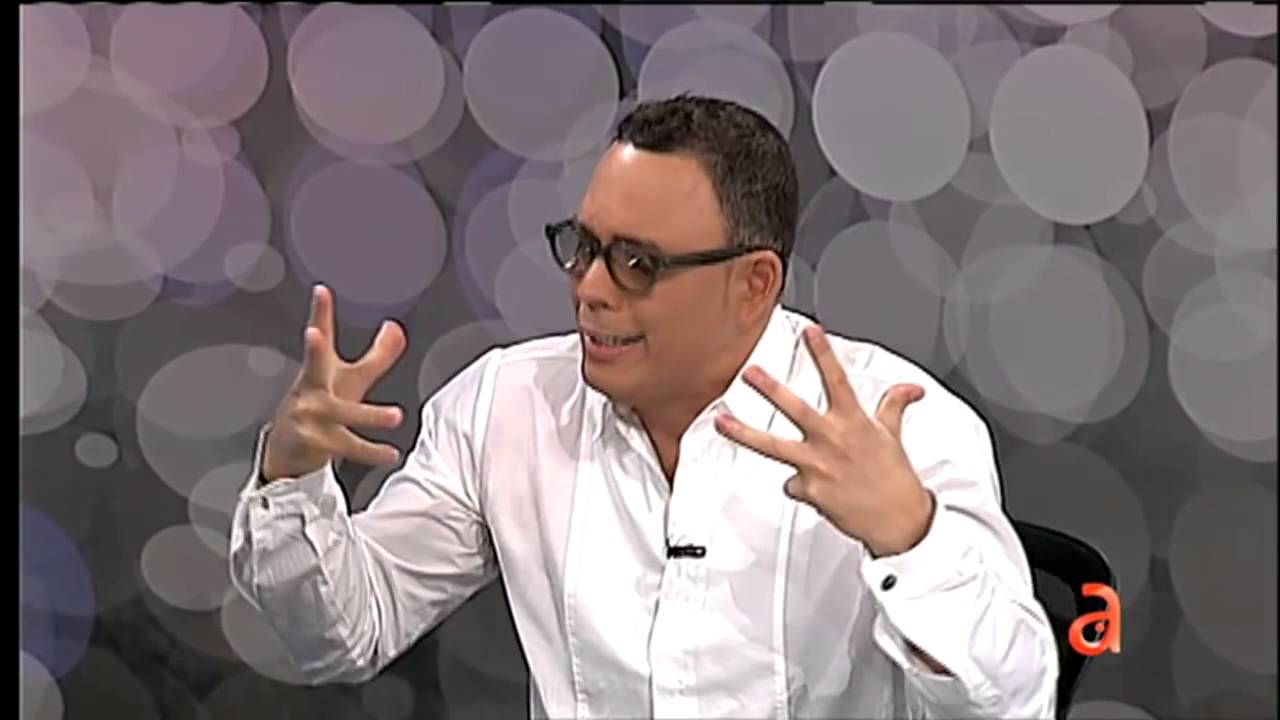 Alexis Valdez - No Malgastes tu tiempo, encuentra lo que te hace feliz ...