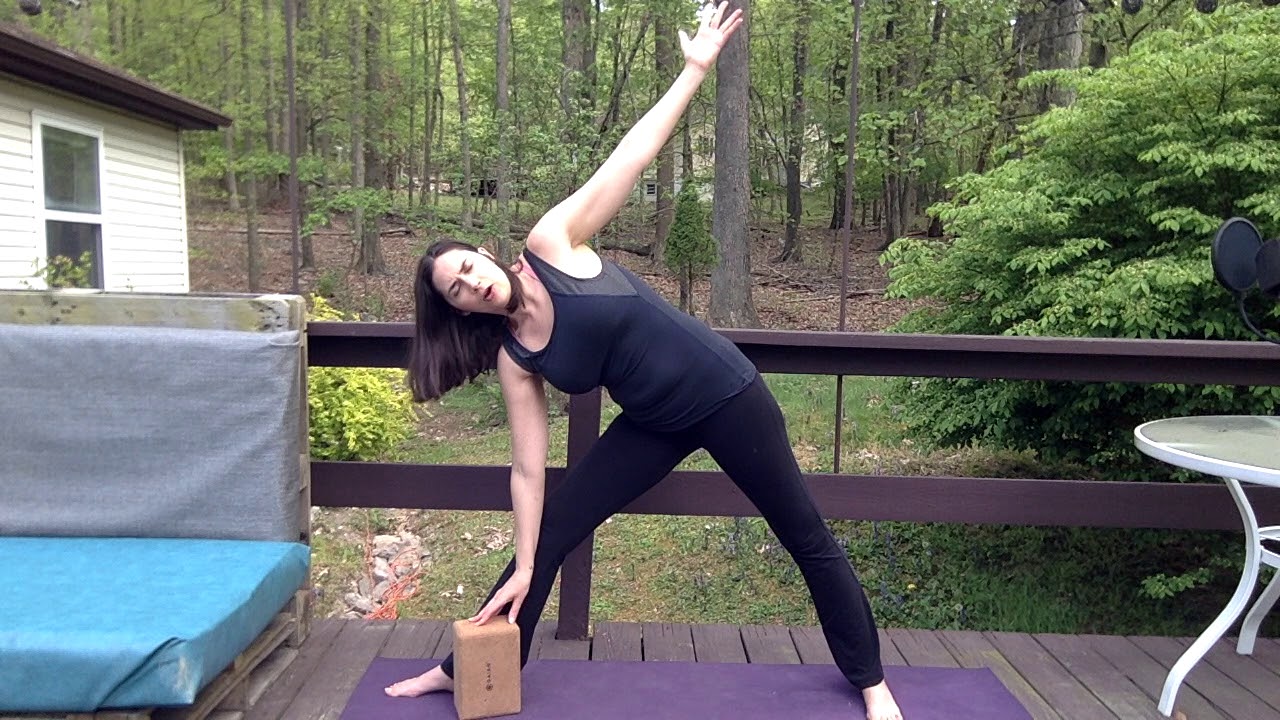 Alignment mini workshop: Triangle Pose - YouTube